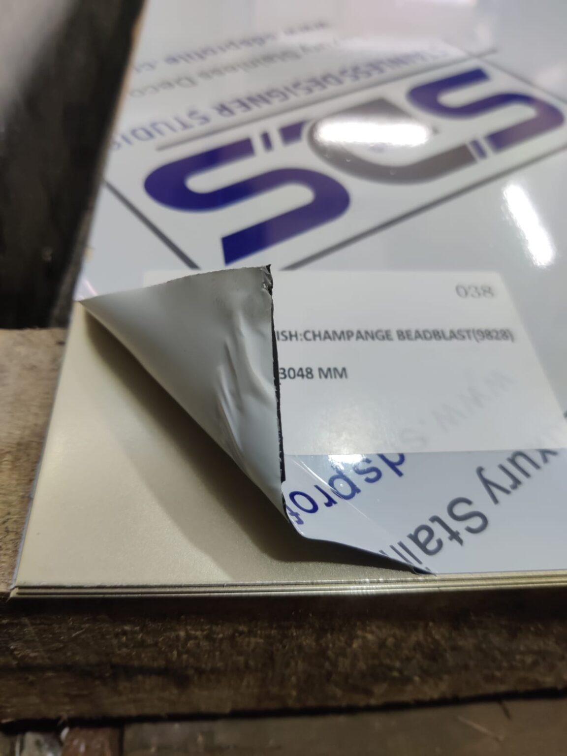 PVD Coating Coloured Stainless Steel Sheets Size 4x8 / 4x10/ 4x12 Feet ...