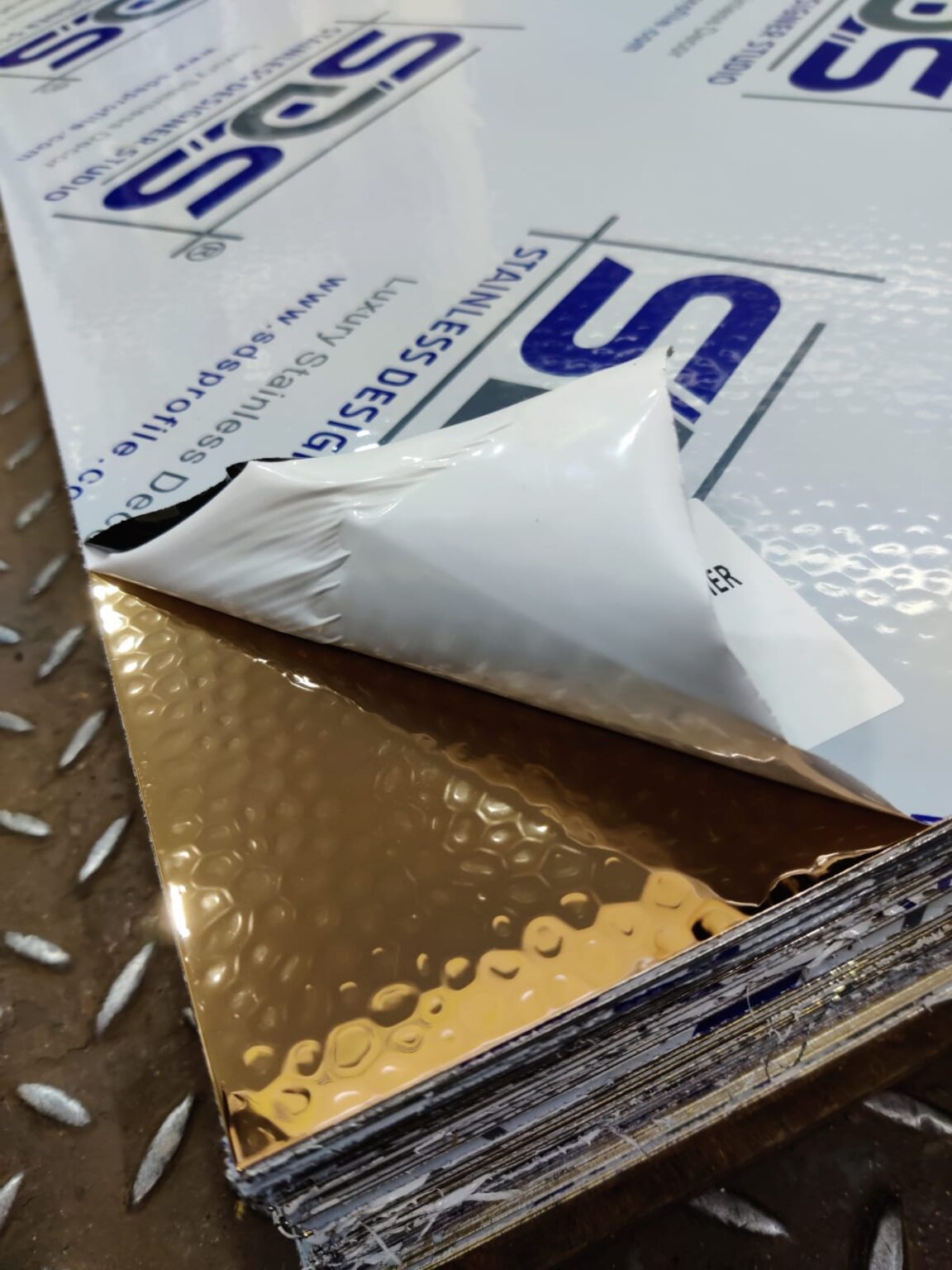 Stainless Steel Rose Gold Hammered Sheets By SDS®️ - SDS Profile